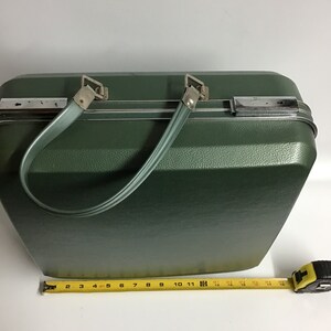 Vintage Hard Shell Small Carry Train Case - Etsy