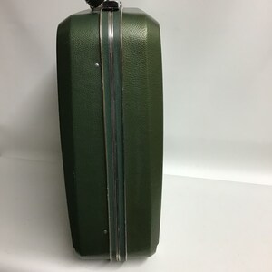 Vintage Hard Shell Small Carry Train Case - Etsy