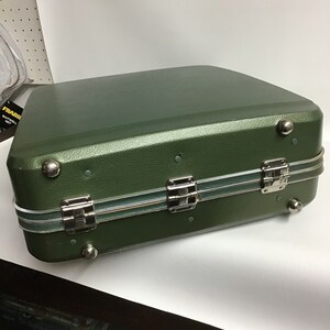 Vintage Hard Shell Small Carry Train Case - Etsy