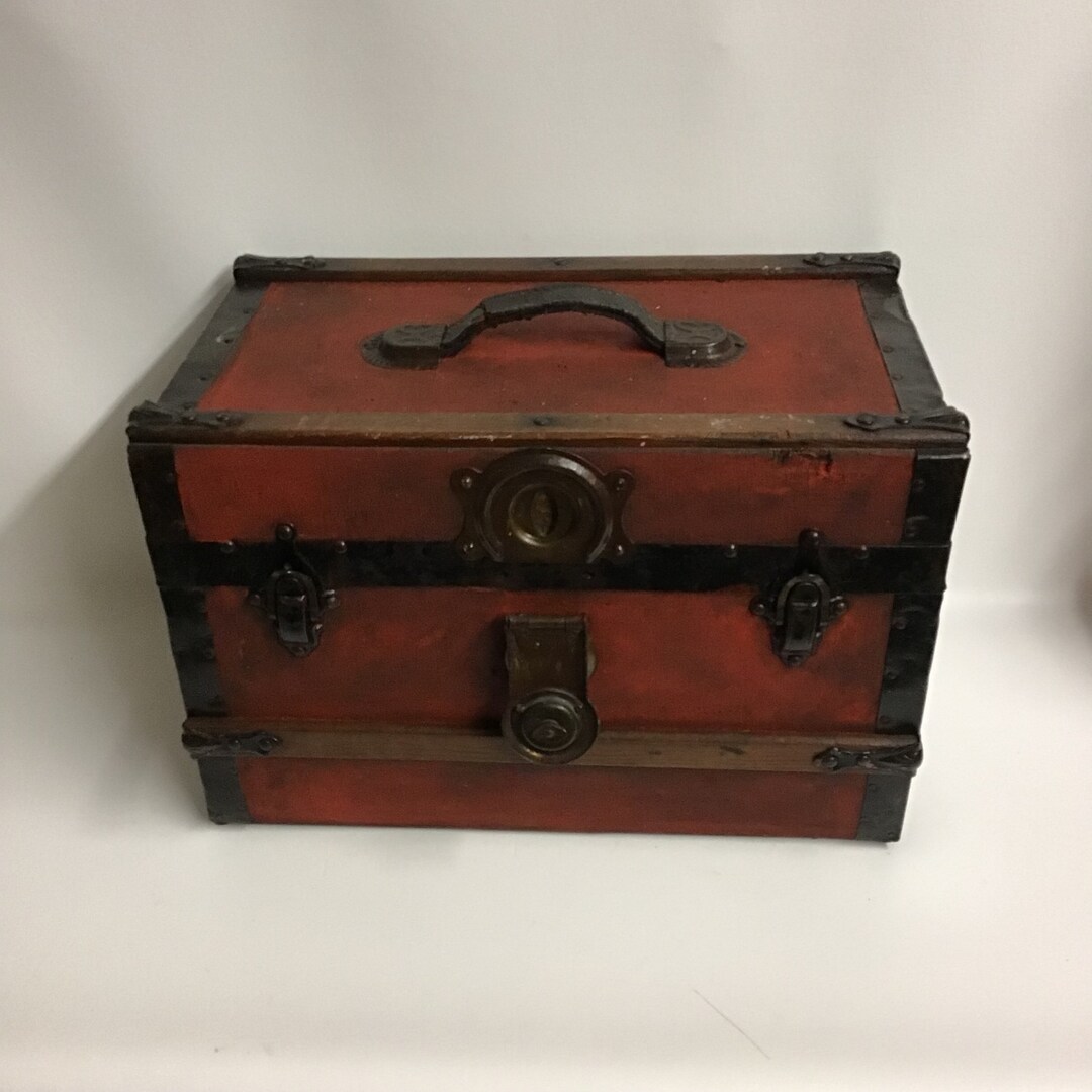 Late 1800’s Steamer Trunk - Etsy