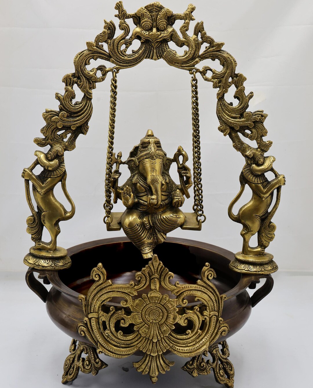 Brass Ganesha Jhula Urli | Lord Ganesh Swing With Bowl | Hindu God ...