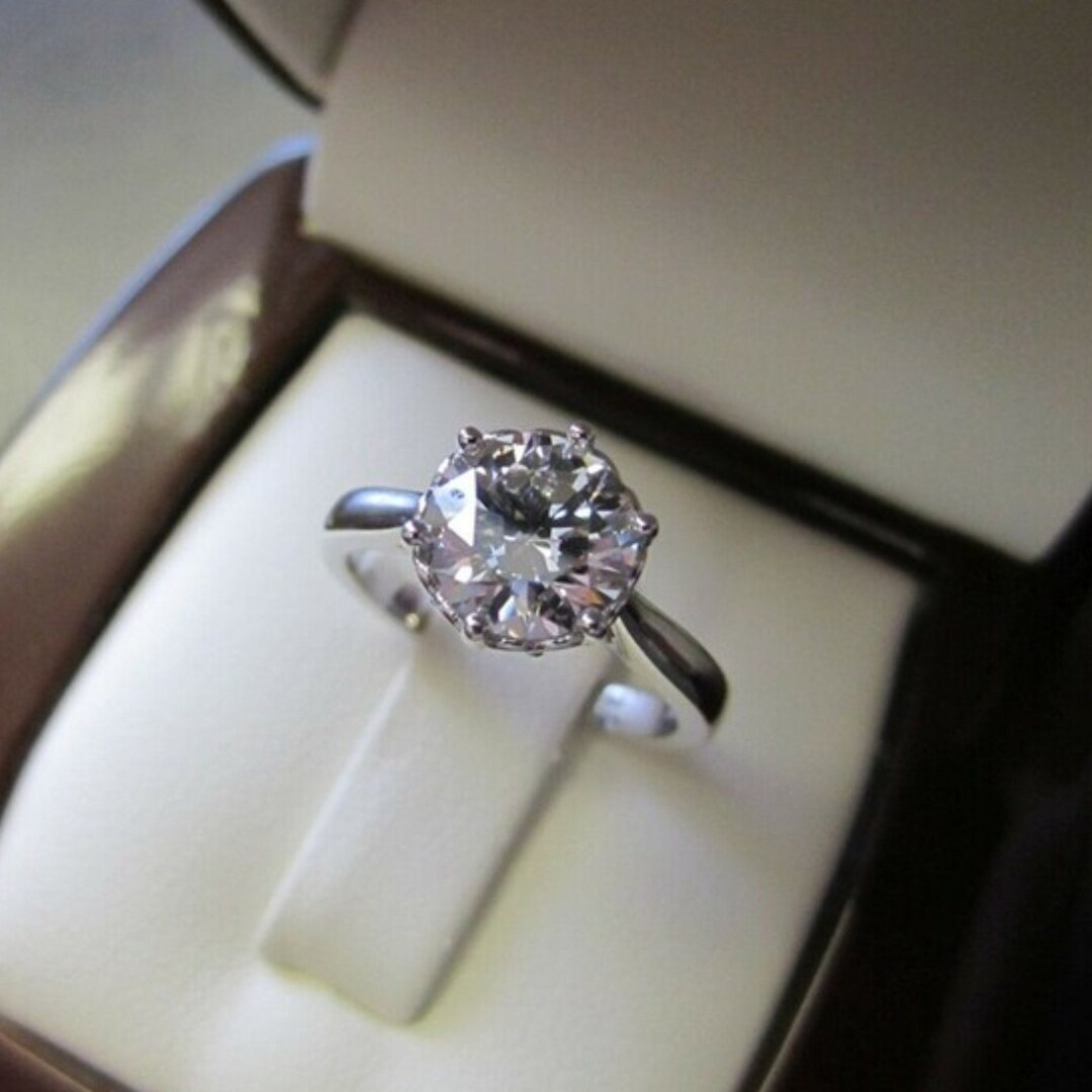 6-prong Round Engagement Ring, Round Diamond Wedding Ring, Solitaire ...
