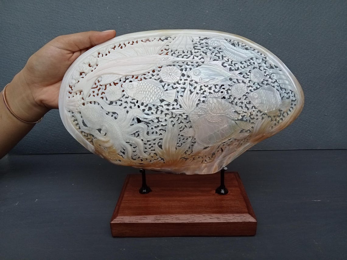 Hand Carved Pearl Mussel Clam Shell: Sea Animal Theme Decor Natural ...
