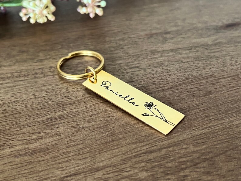 Personalized Birth Flower Keychain Custom Keychain Gift | Etsy