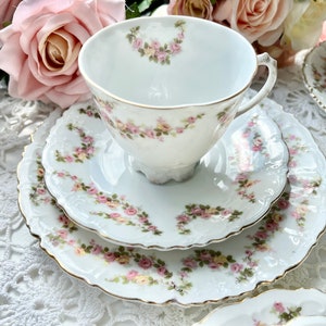 Beautiful Porcelain 1800's Tea Set, 4 Cups, 4 Saucers & 4 Plates - Etsy