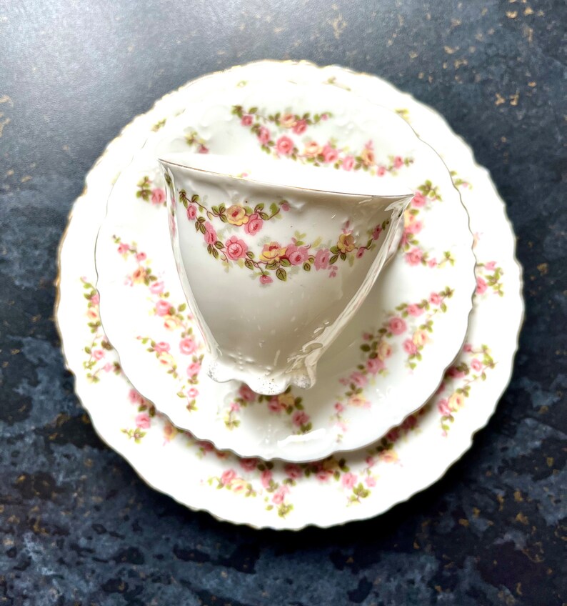 Beautiful Porcelain 1800's Tea Set, 4 Cups, 4 Saucers & 4 Plates - Etsy