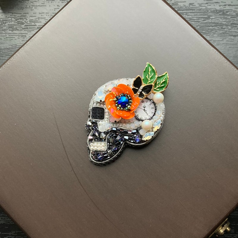 Skull Brooch - Etsy