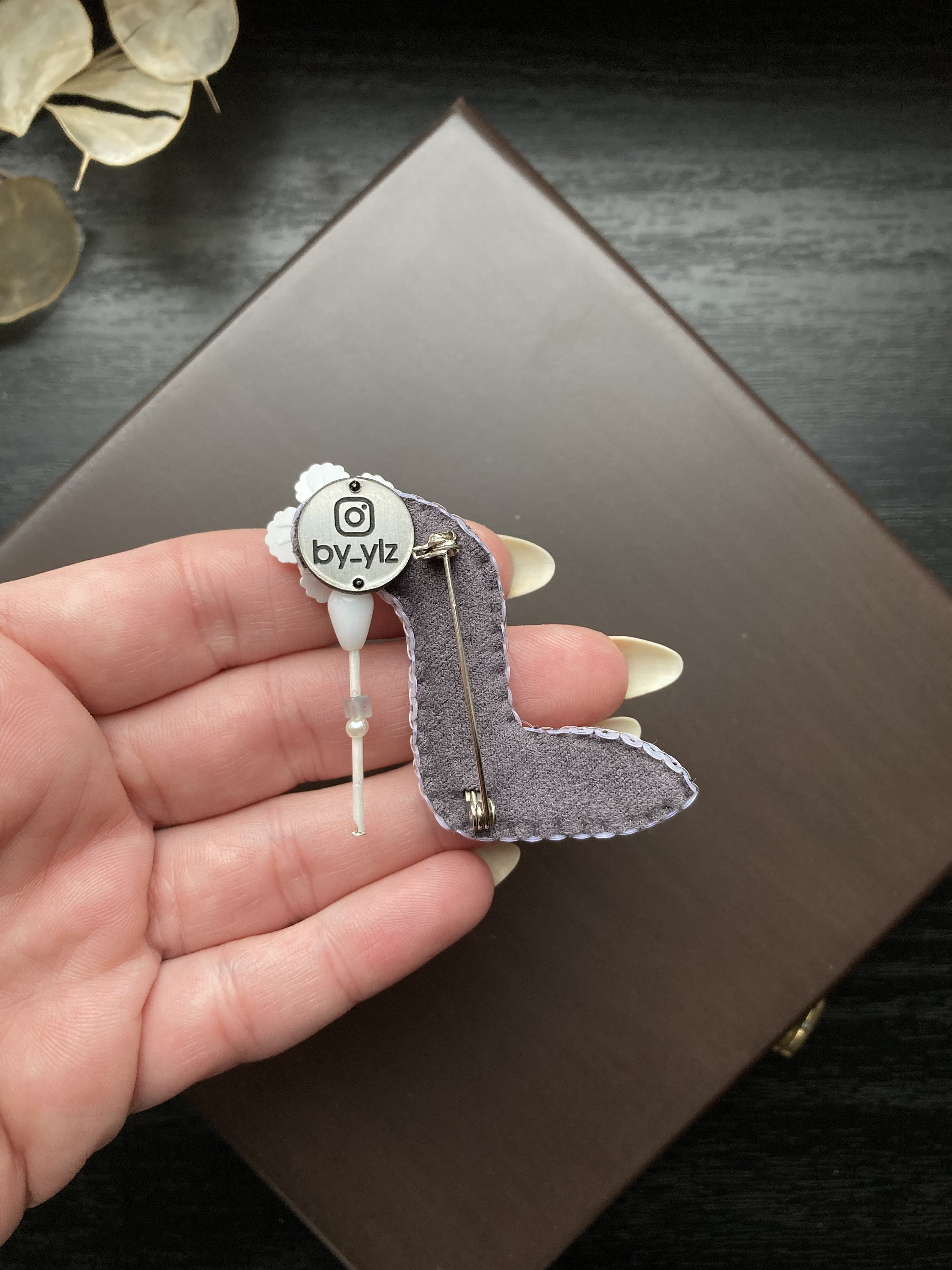 Embroidered Shoe Brooch: Small Handmade Shoe Lapel Pin With White ...