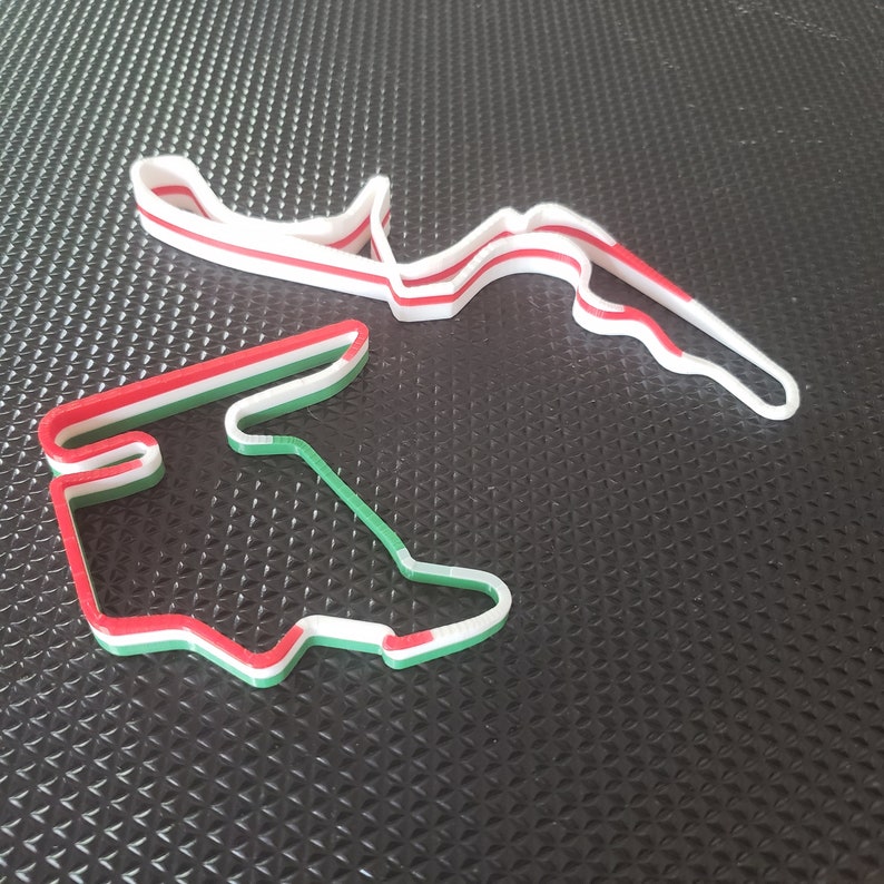 3D Track Art With Elevation & Colors of Countries Flag - F1 and Other ...