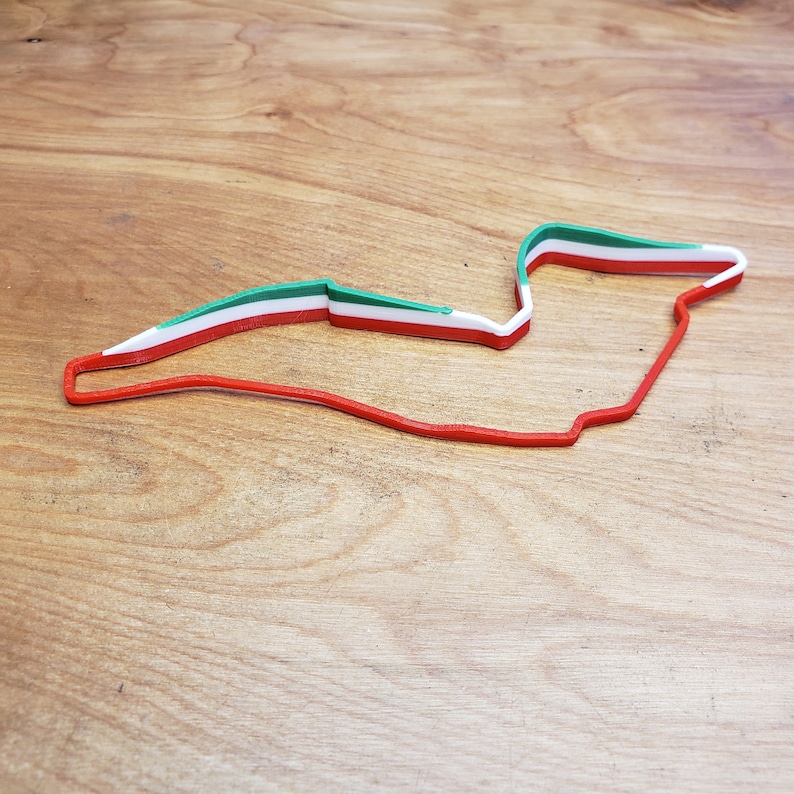 3D Track Art With Elevation & Colors of Countries Flag - F1 and Other ...