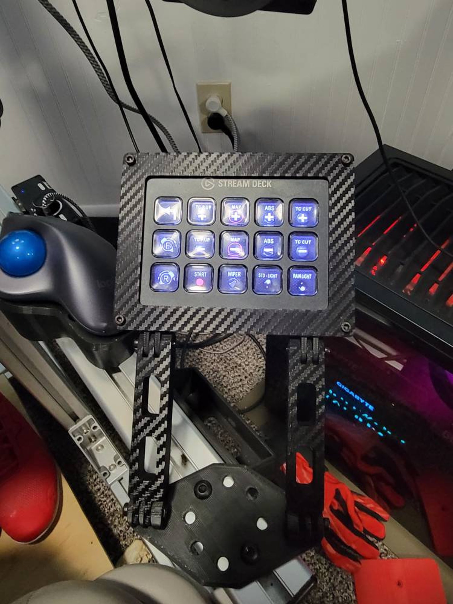 Stream Deck Mount for for 8020 Sim Rig / 40 Series Profile - Reversible Hanging or Standing for ...