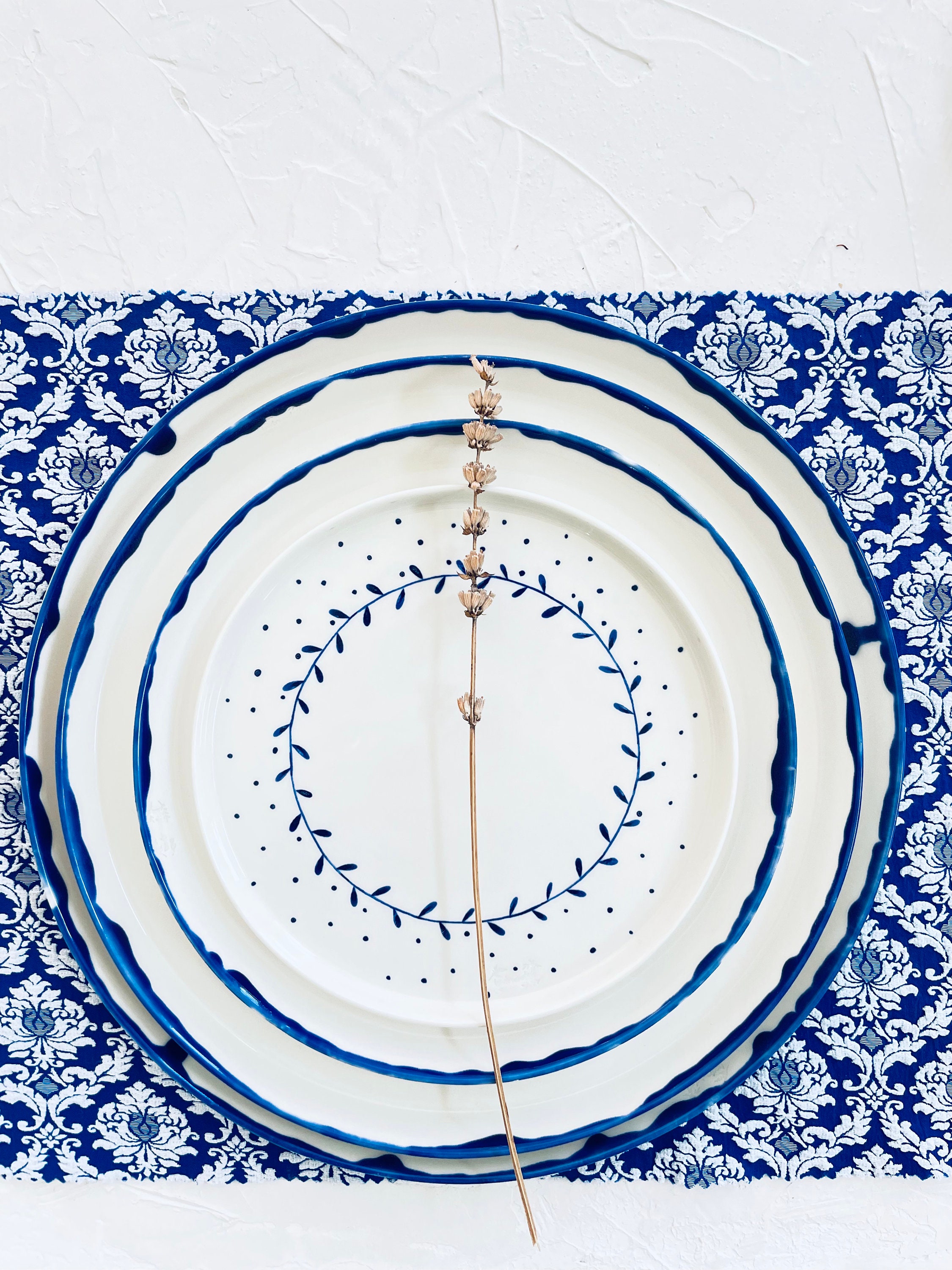 Minimal Floral Plate, Modern Dishware, Hand-crafted Dinner Plates, Mix ...