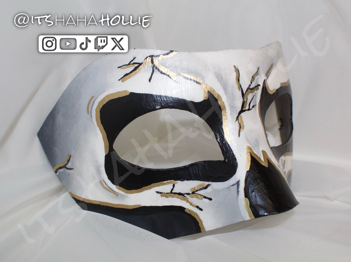 Painted Skull With Cracks Halloween Mardi Gras Half Mask White, Black ...