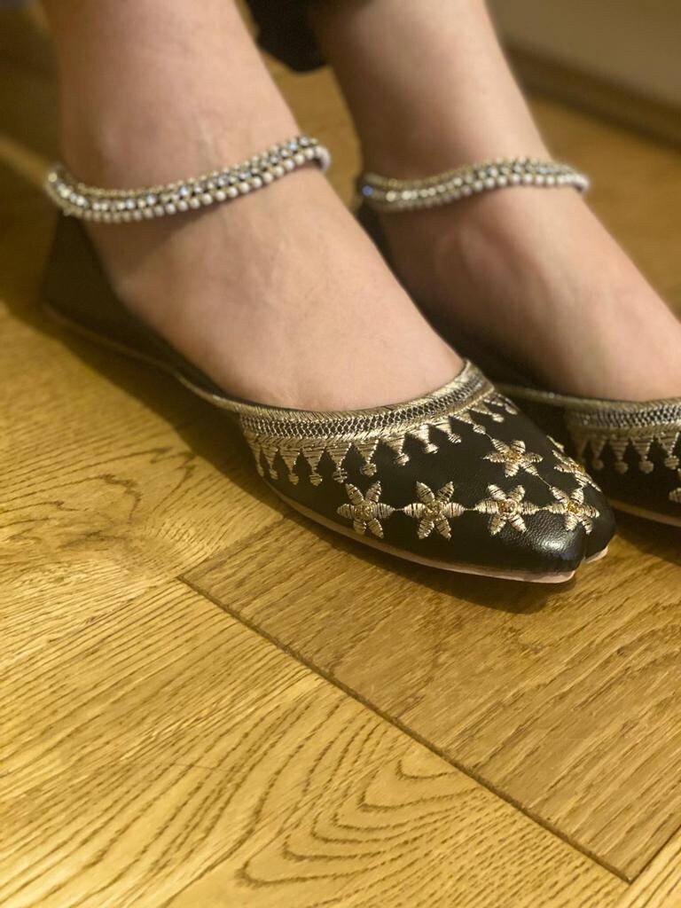 Handmade Pakistani Khussa Punjabi Wedding Jutti Traditional Embroidered ...