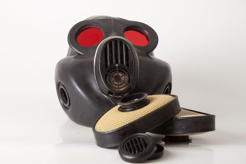 Gas Mask With Red Mirror Lenses - Etsy