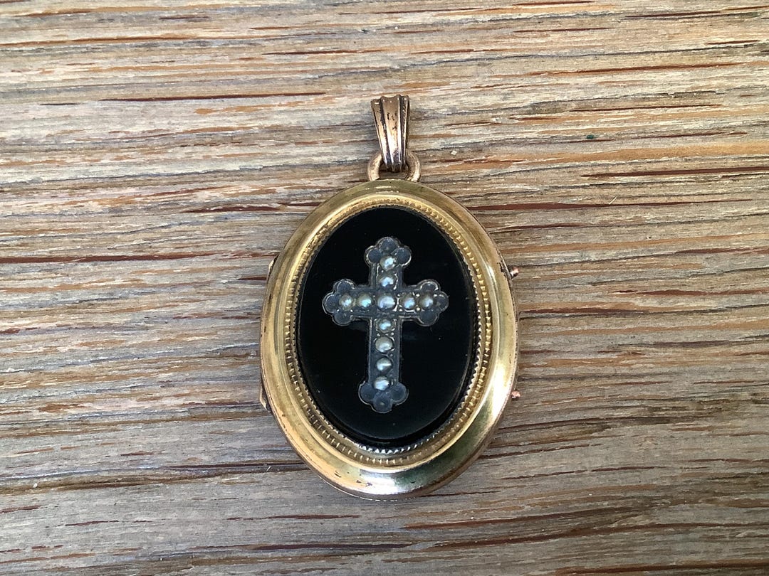 L52 Antique Gold Plated Locket W/ Cross - Etsy