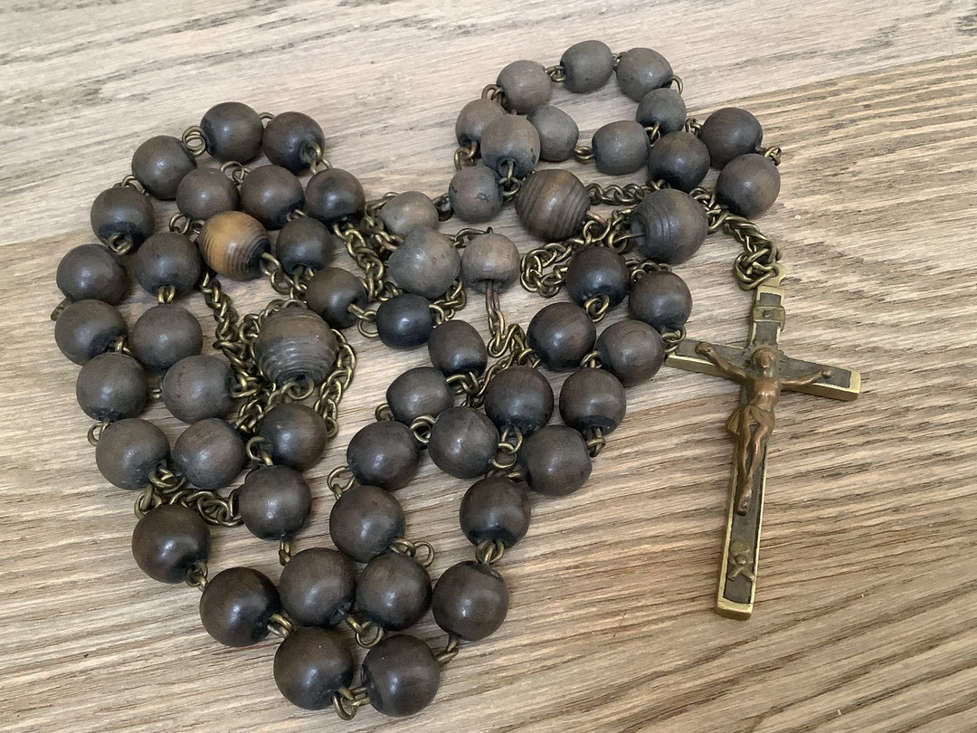 D96 Antique Nun or Priest Habit Rosary W/ Big Wooden Beads - Etsy