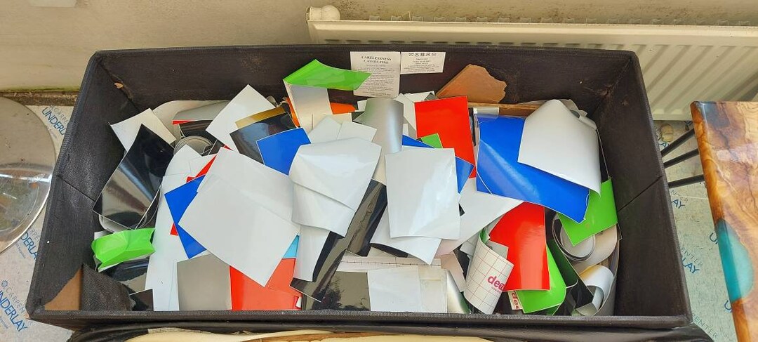 Sign Vinyl off Cuts Random Sizes Bulk Buy for Craft Art Fun Stickers ...