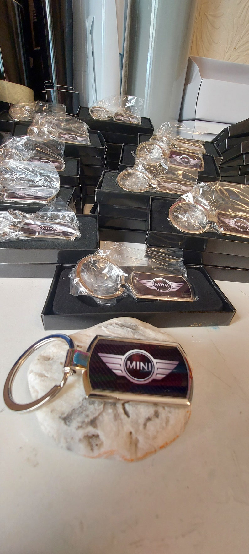 50x Any Logo Picture Bulk Buy Chrome Keyring Key Fob Keychain Comes ...