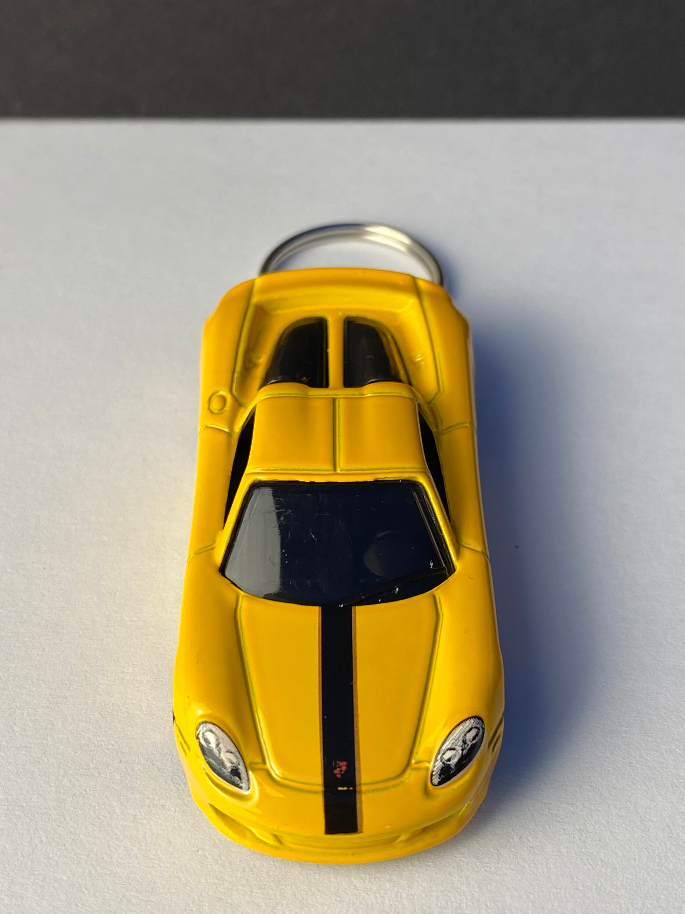 Push & Pull Toys Porsche Carrera Gt 1/64 Die-Cast Hot Wheels Keychain ...