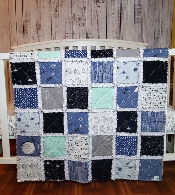 Crib quilt store