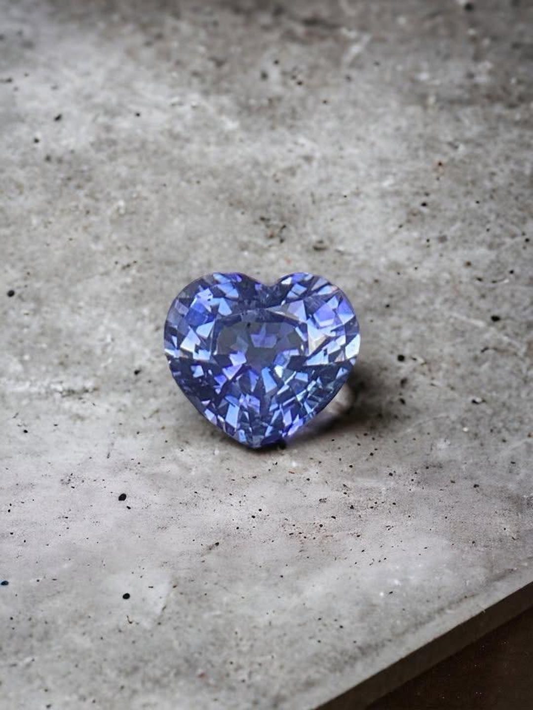 Premium Ceylon Blue Sapphire Heart Cut – Natural Heated Gemstone for ...