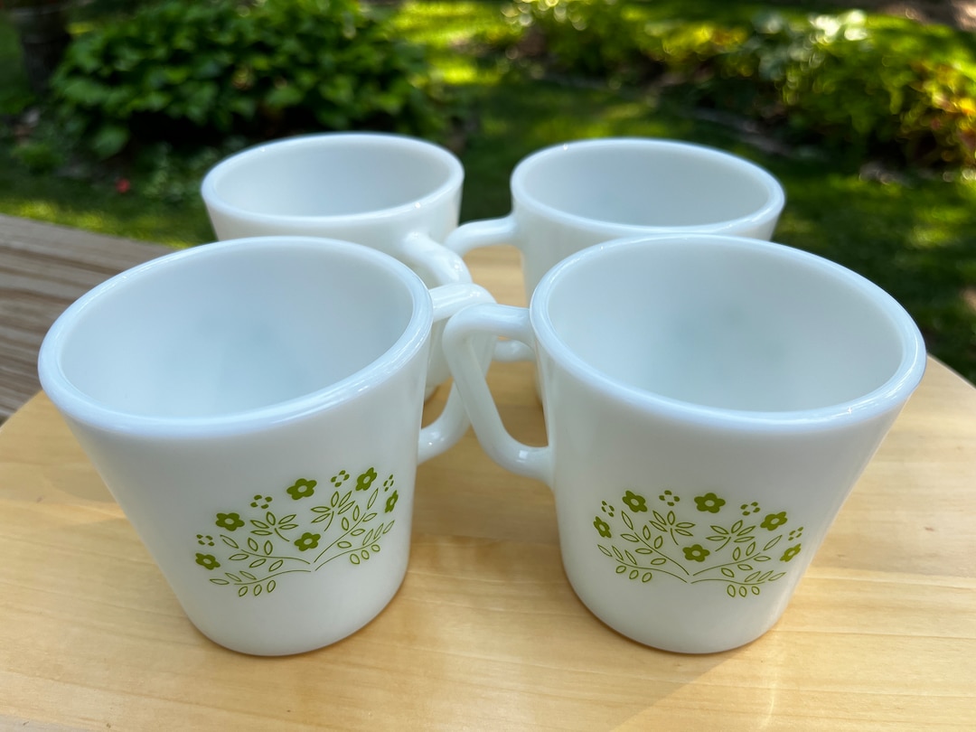 Pyrex HONEY DEW Coffee Mugs, Milk Glass Mugs, Set of 4 - Etsy