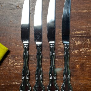 Oneida Adalyn Flatware, 18/10 Stainless, 6 Piece Settings for 4 (minus ...