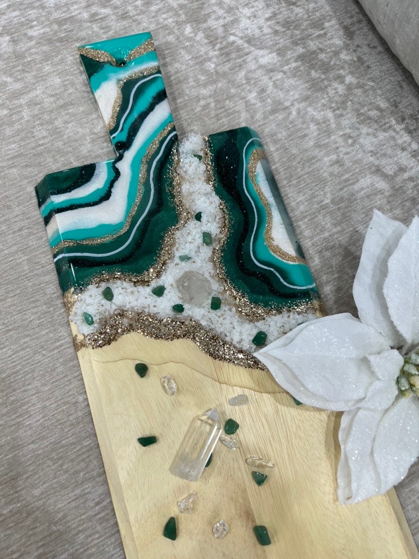 Large Geode Resin Charcuterie Board/ Emerald Green and Gold Resin ...