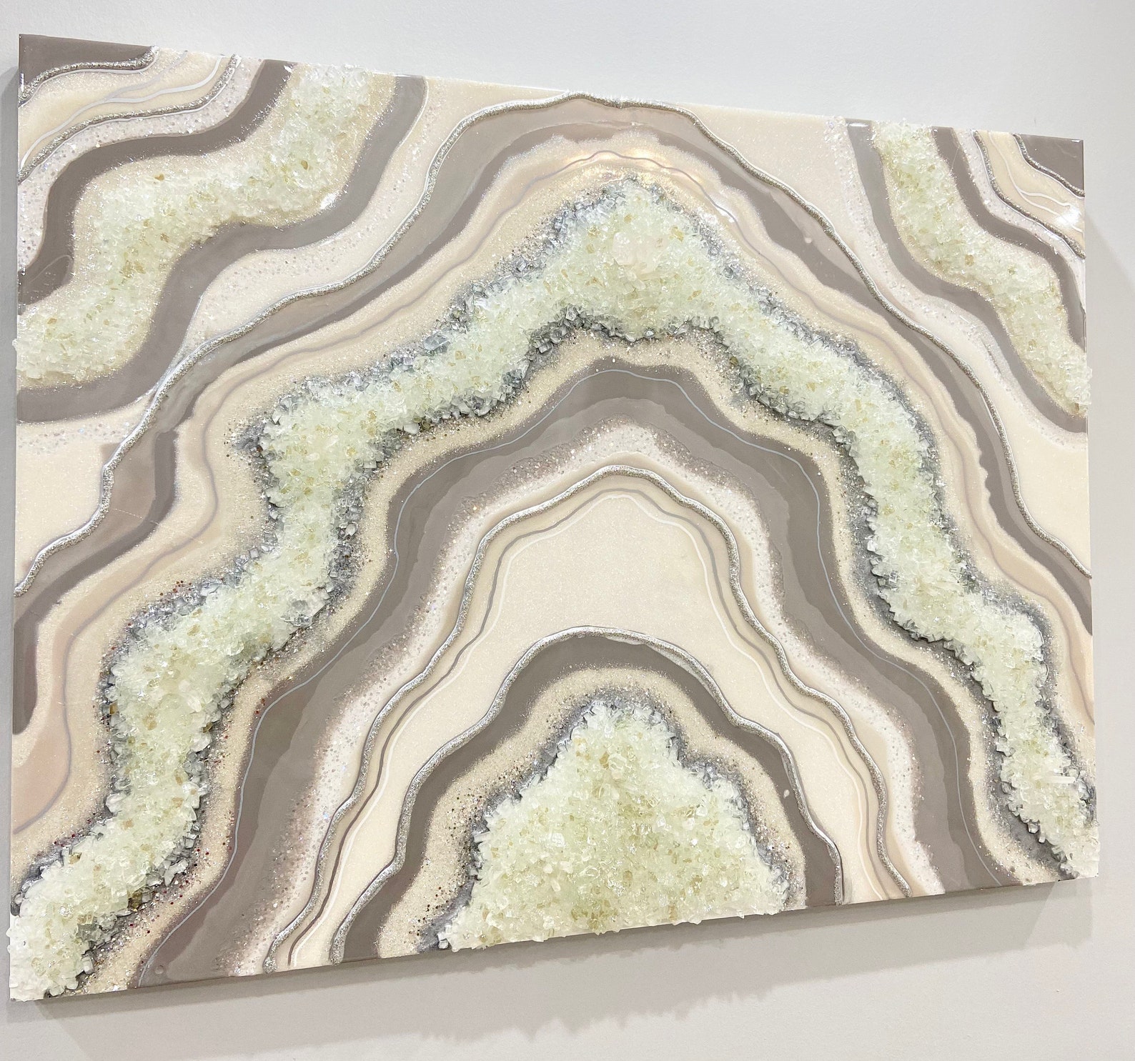 Large Silver Grey Resin Geode Wall Art: Crystal Epoxy Painting - Etsy