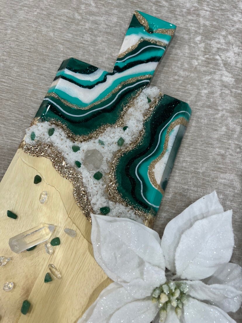 Large Geode Resin Charcuterie Board/ Emerald Green and Gold Resin ...
