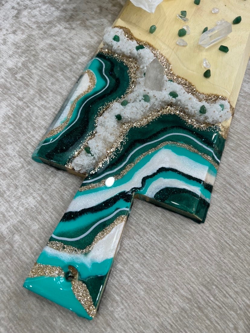 Large Geode Resin Charcuterie Board/ Emerald Green and Gold Resin ...