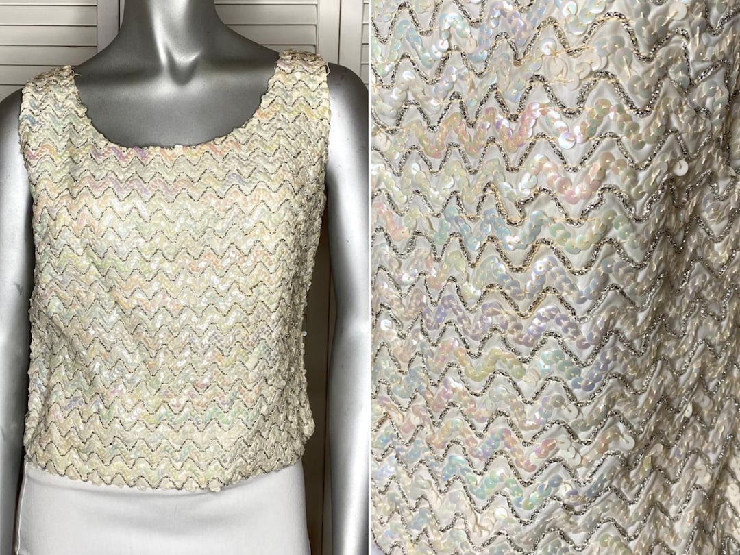 Vintage 1930s Flapper Era Ivory White Sleeveless Squiggle Iridescent ...