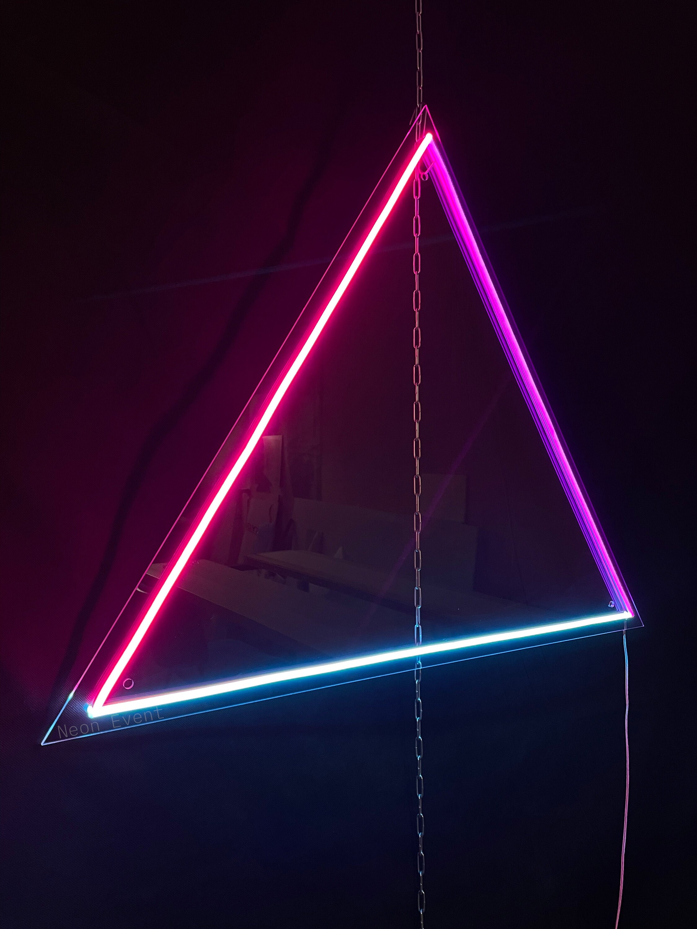Triangle Neon Sign - LED Neon Sign, Wall Decor, Wall Sign, Led Sign ...