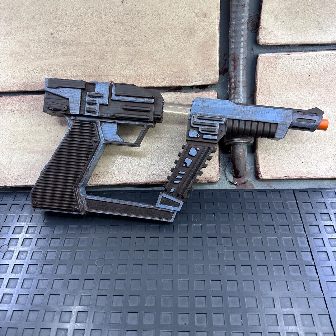 V TV Series Blaster Prop Replica Cosplay Television - Etsy