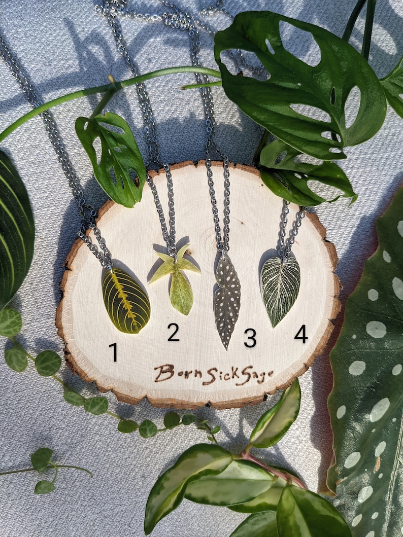 Plant Leaf Necklace/ Realistic Botanical Necklace / Plant - Etsy