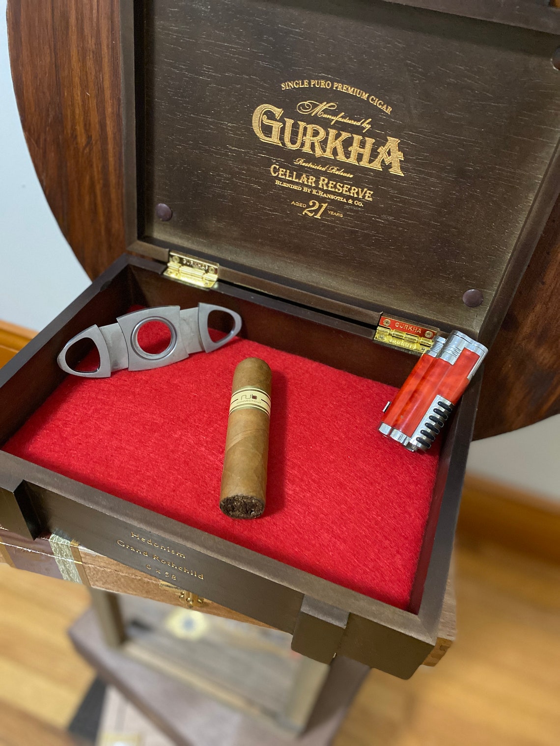 Cigar Box Table With Cigar Band Display Box - Etsy