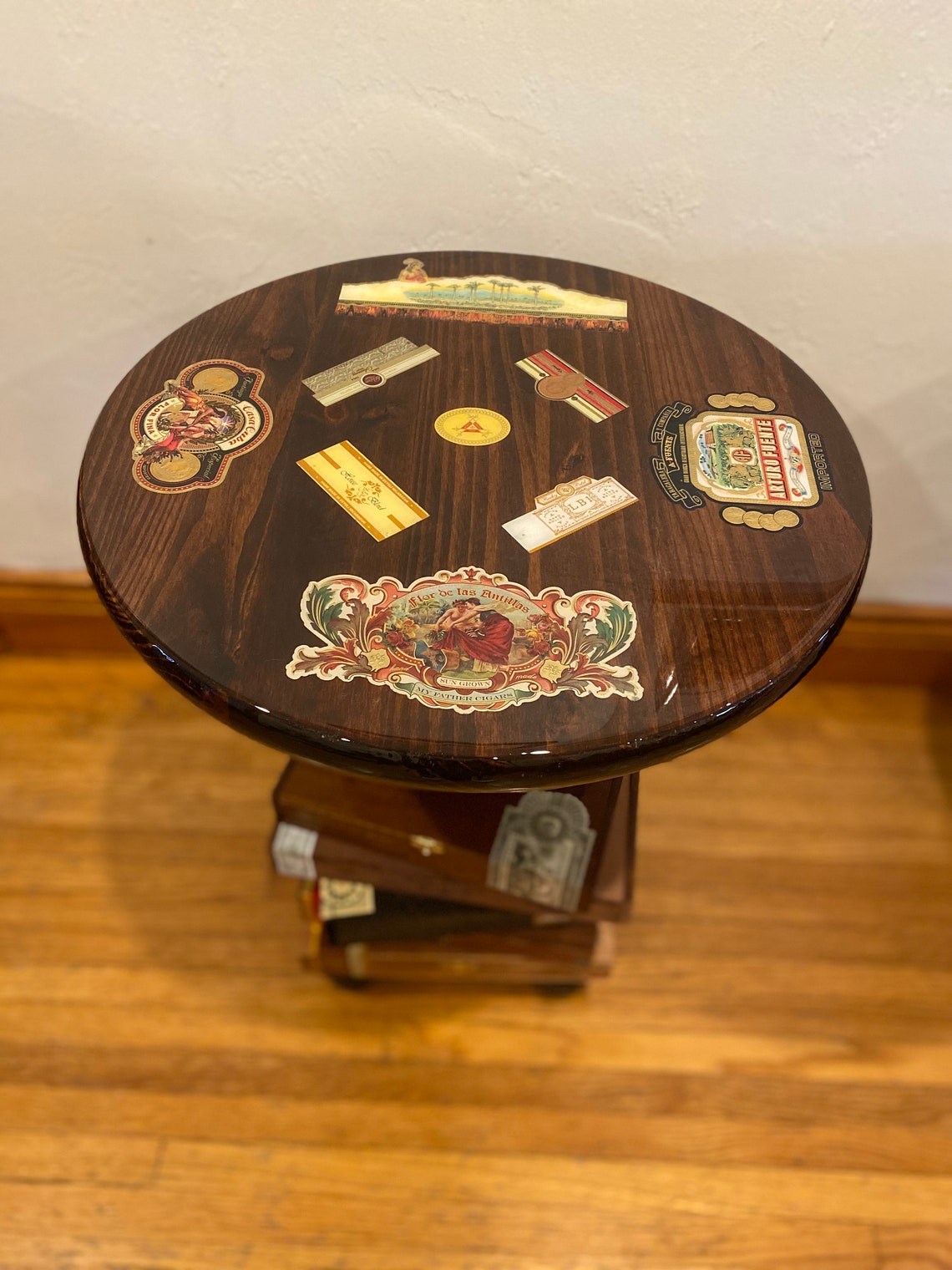 Cigar box end table with dark classic wood top | Etsy