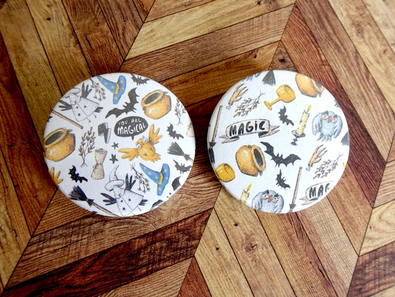 Halloween Wizard Badge, Cute Magical Pin - Etsy