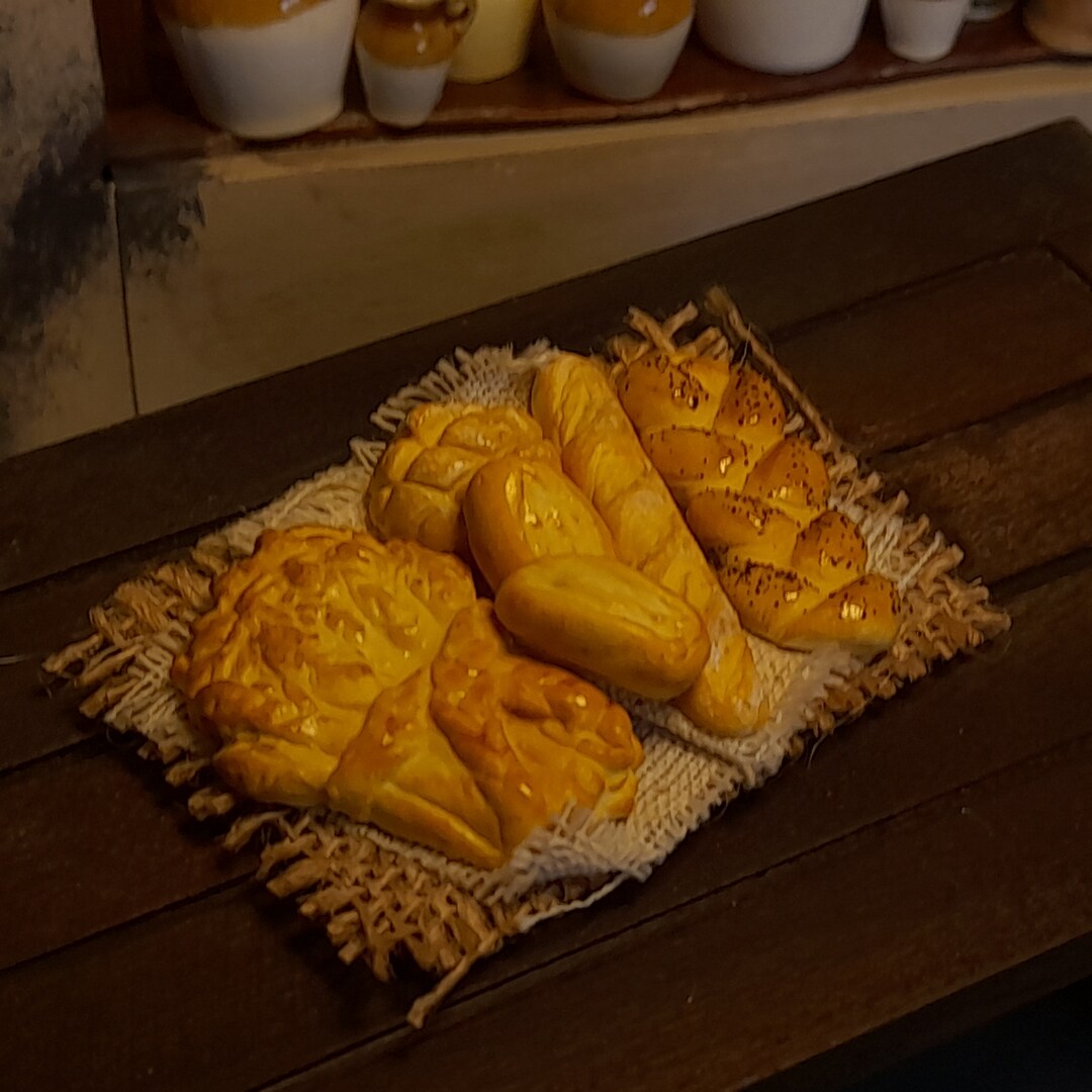Miniature Tudor Bread Selection Harvest Bread Dolls House Food - Etsy UK