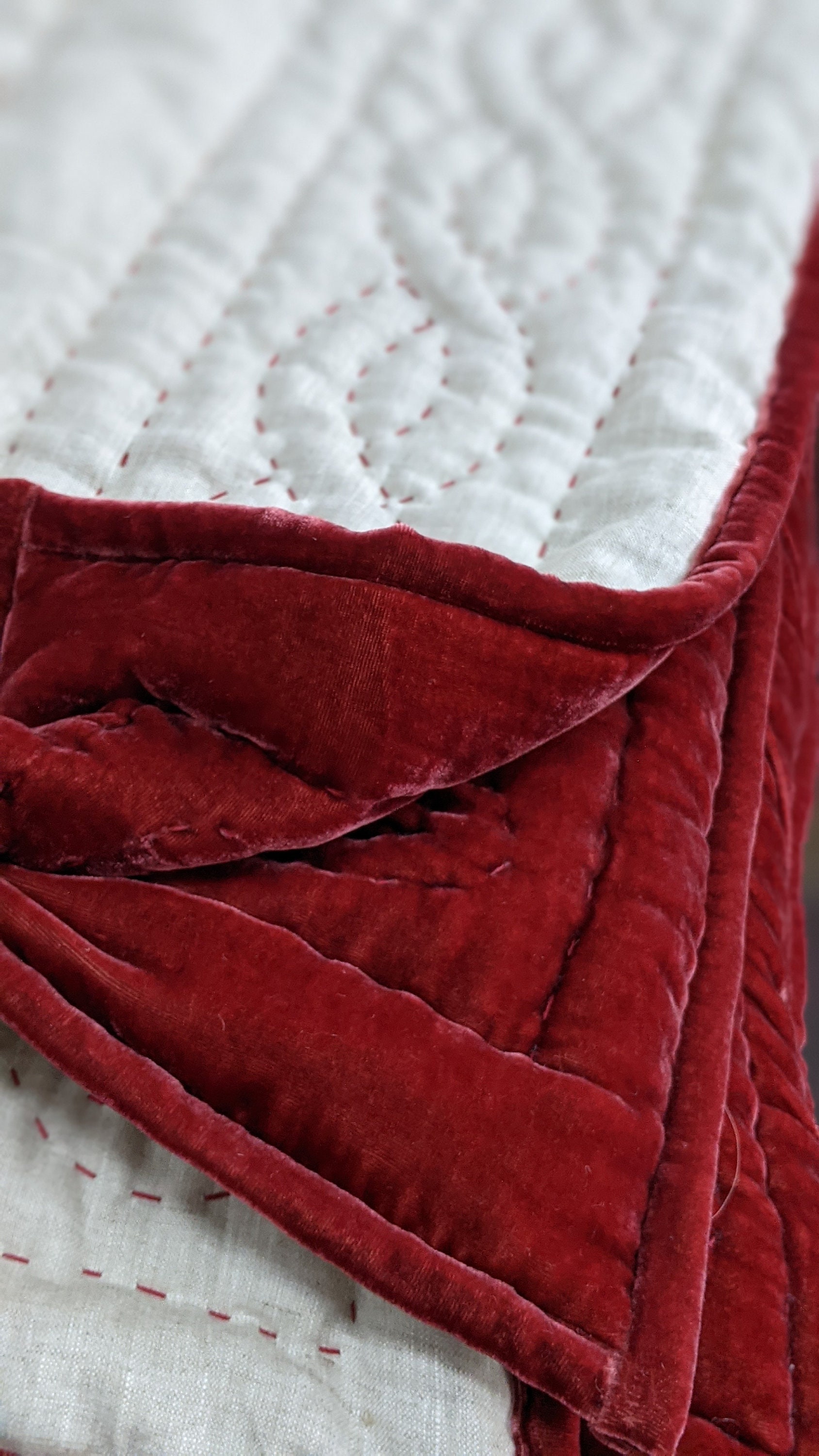 Ruby Silk Velvet Throw, Natural Silk Velvet Quilted Blanket,soft Duvet ...