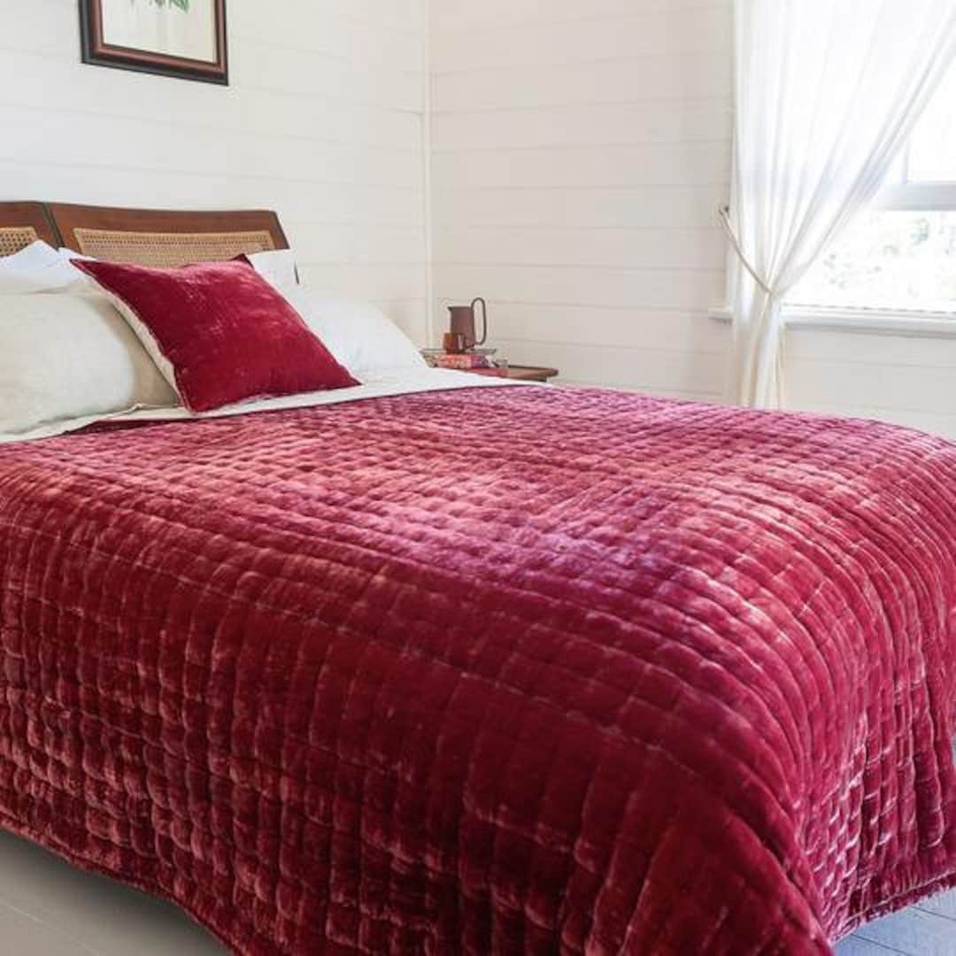 Ruby Silk Velvet Quilted Coverlet, Luxury Comforter, Soft Bedspread ...