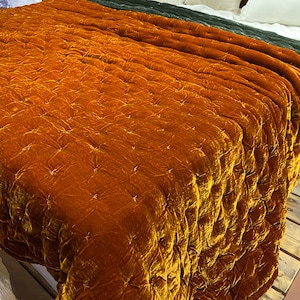 Dusty Rust Both Sides Silk Velvet Throw, Natural Silk Velvet Quilted ...