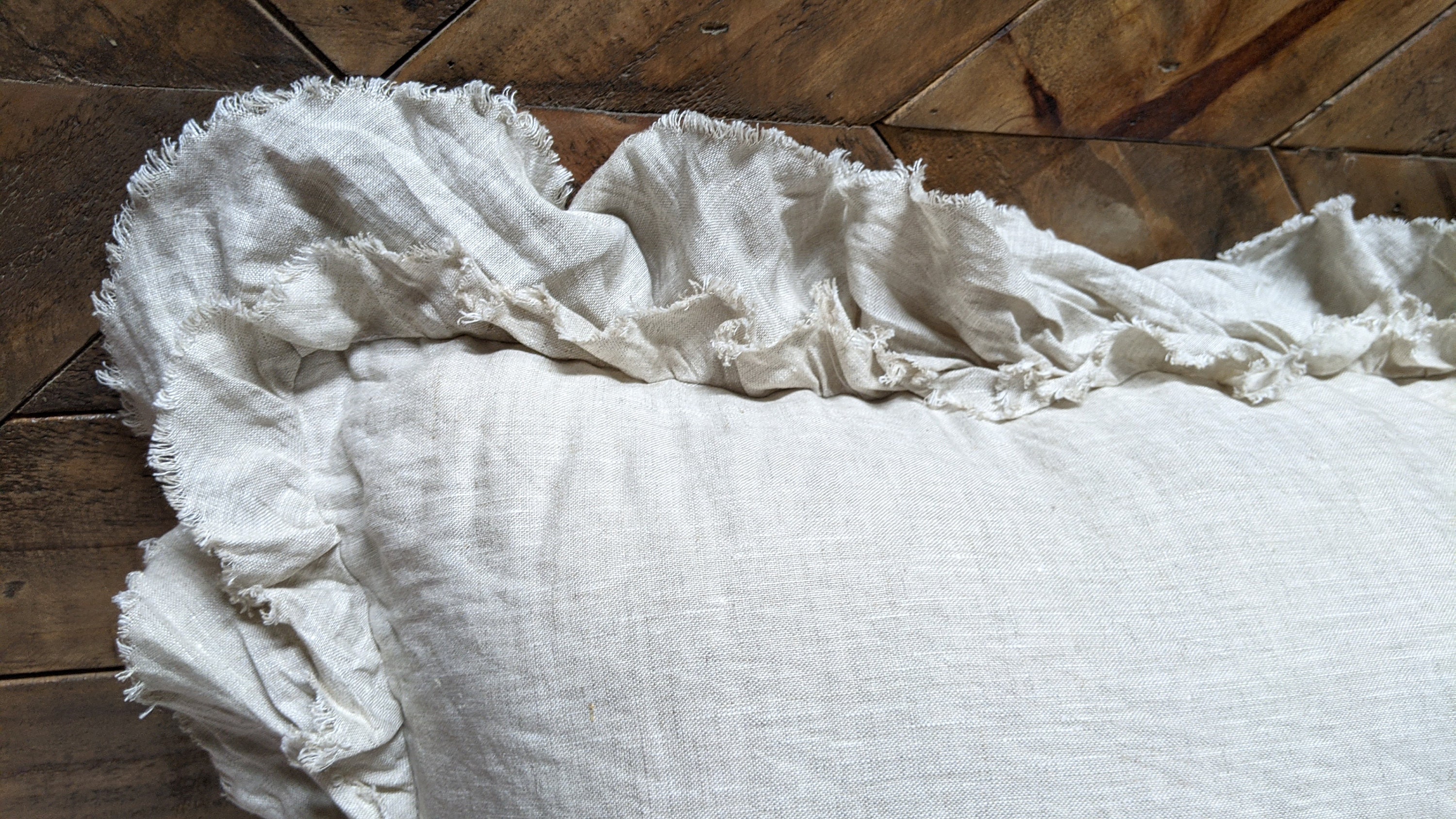 Ruffled Linen Pillowcases / Linen Pillow Case With Ruffle / - Etsy