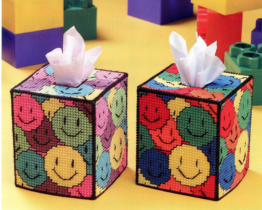 Smiley Emoji Tissue Box Cover - Plastic Canvas Project Beginner - Happy ...