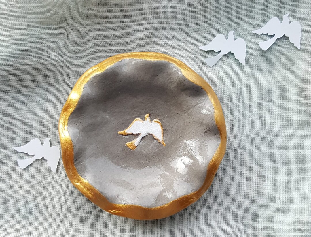 Peace Dove Trinket Dish/ White Dove Jewellery Dish/ Peace Dove Crystal ...