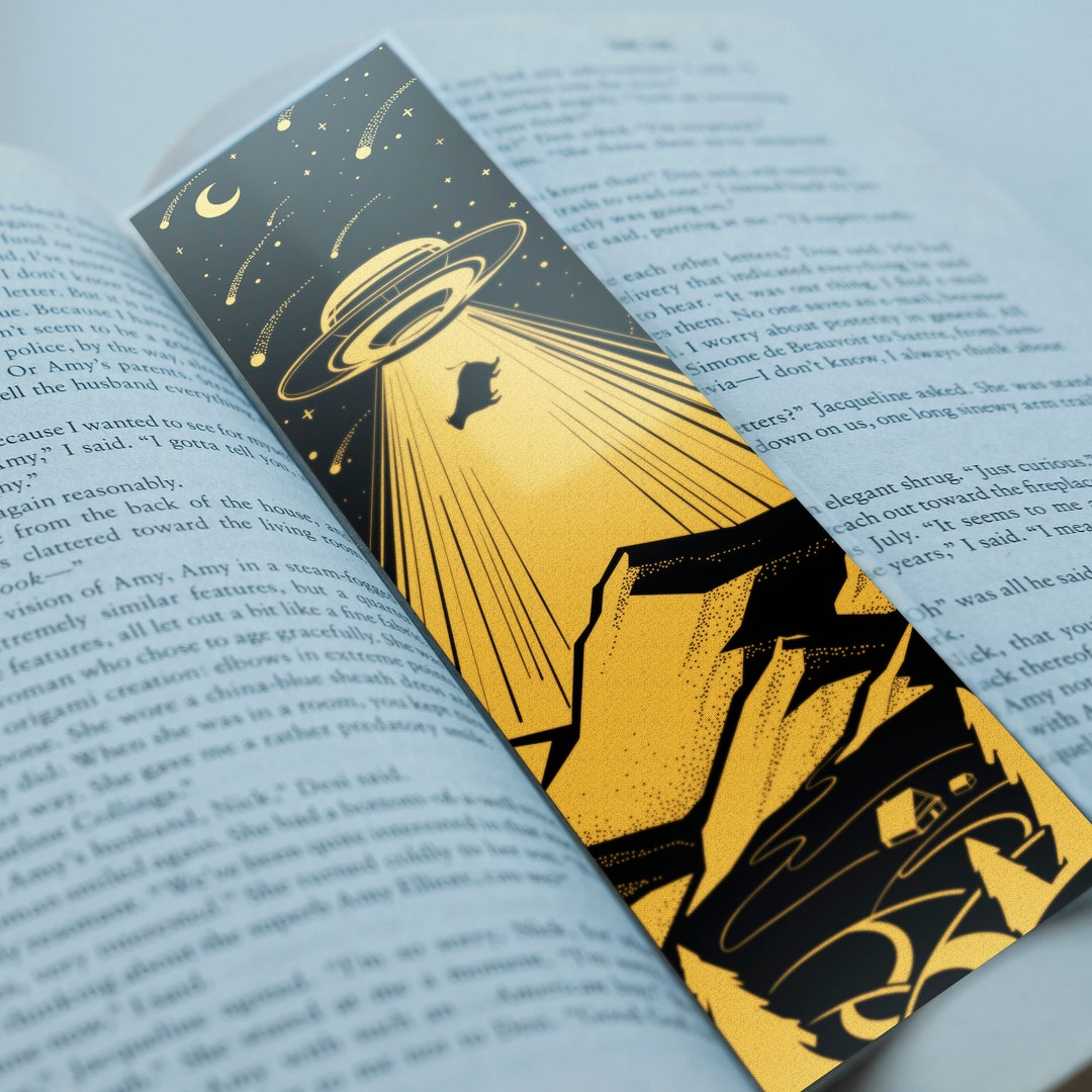 Kidnapped by UFO Gold Foil Bookmark - Etsy
