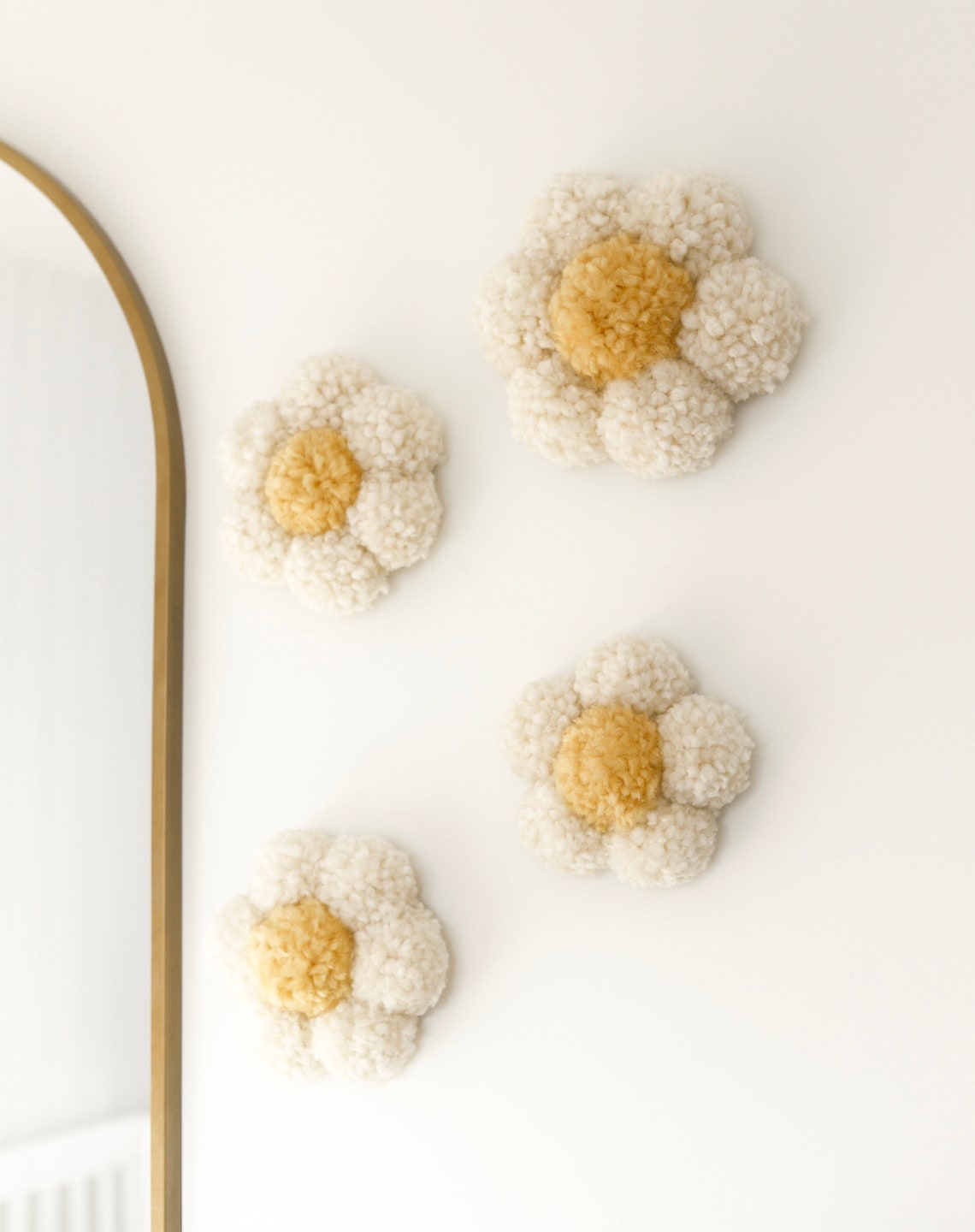 Pom Pom Daisies Set Handmade Pom Pom Daisy Wall Hangings - Etsy