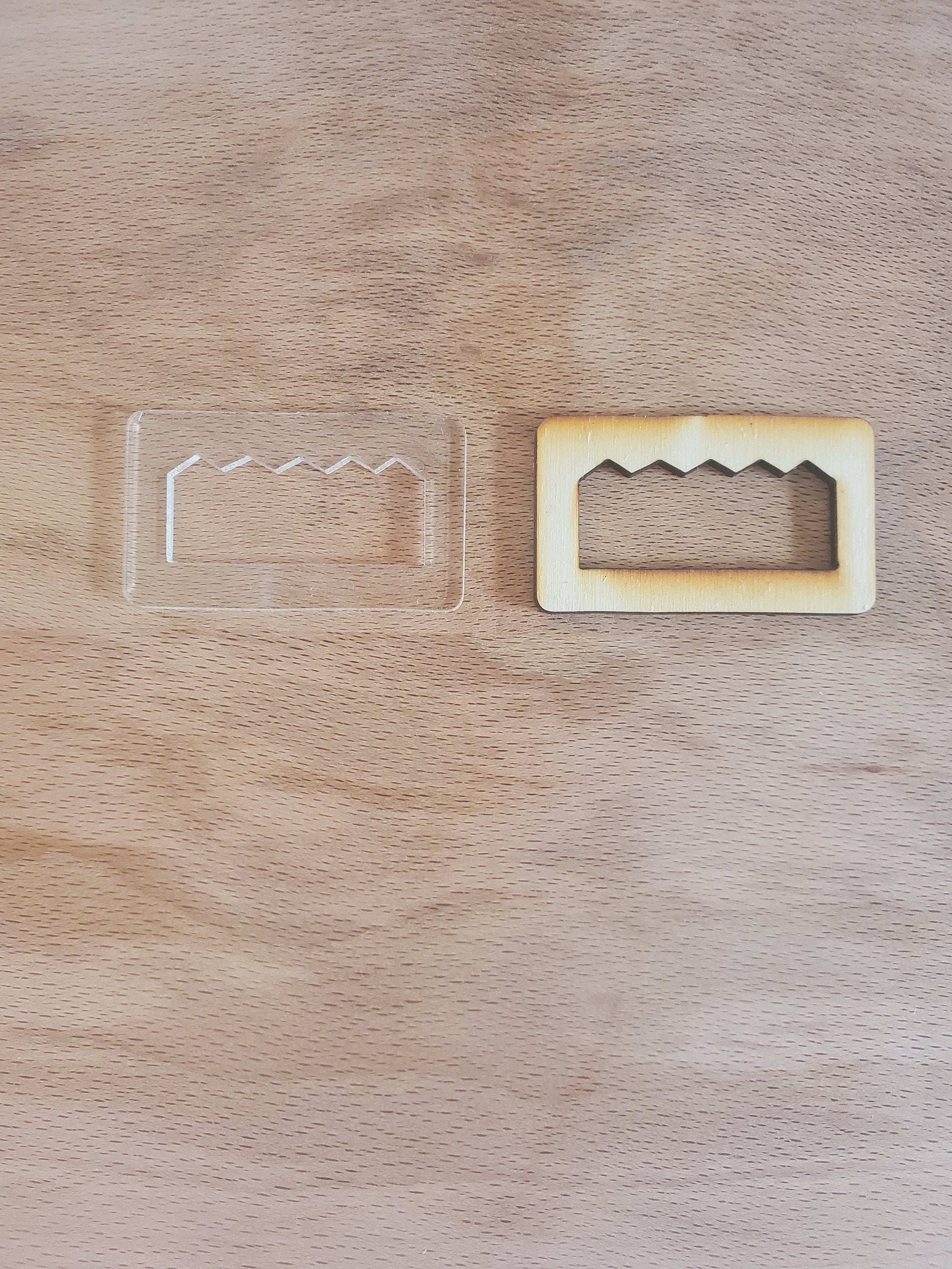 Sawtooth Hanger Digital File SVG - Etsy