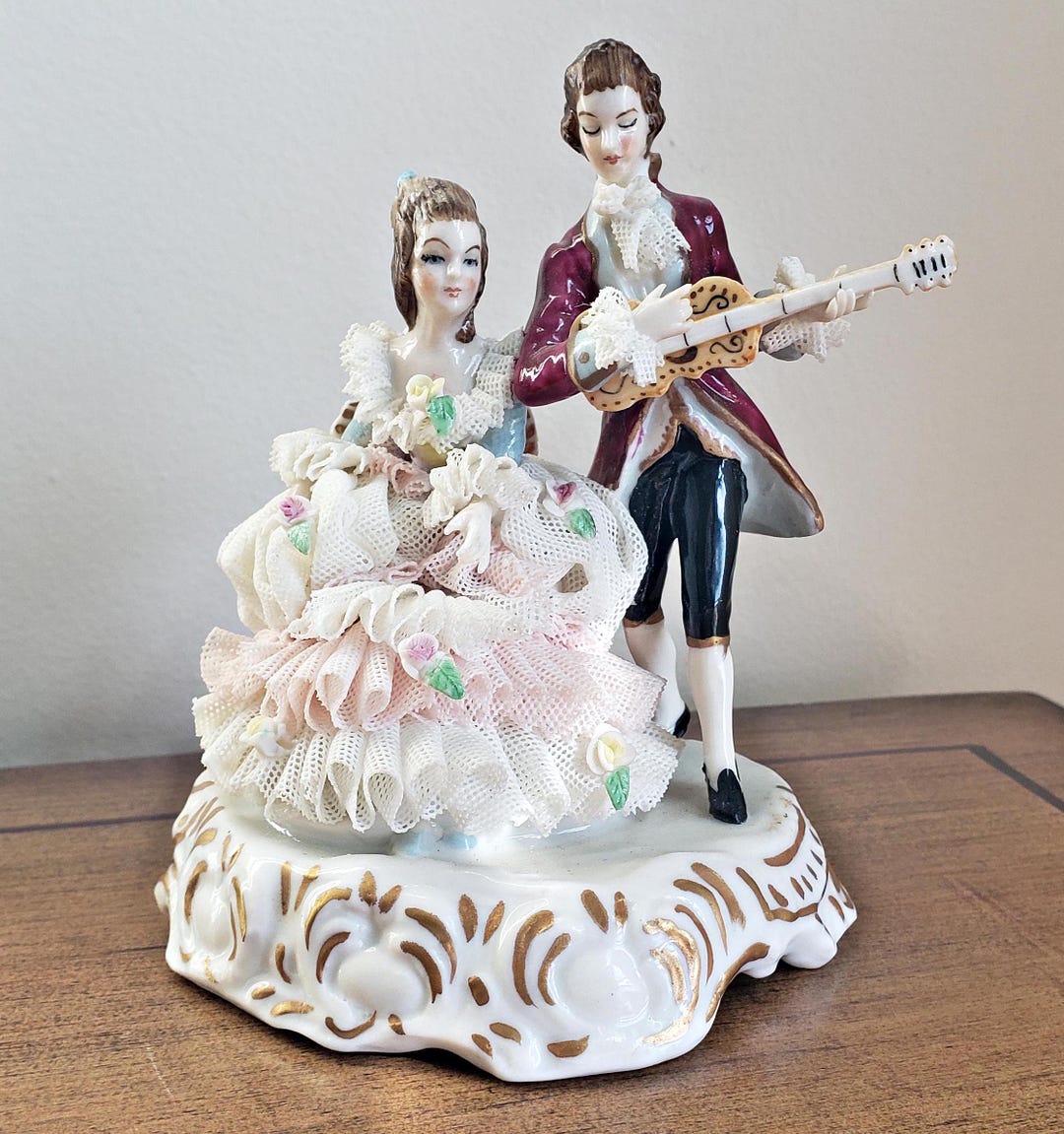 Vintage Irish Dresden Lace Porcelain Figurine Courting Musician Motif ...